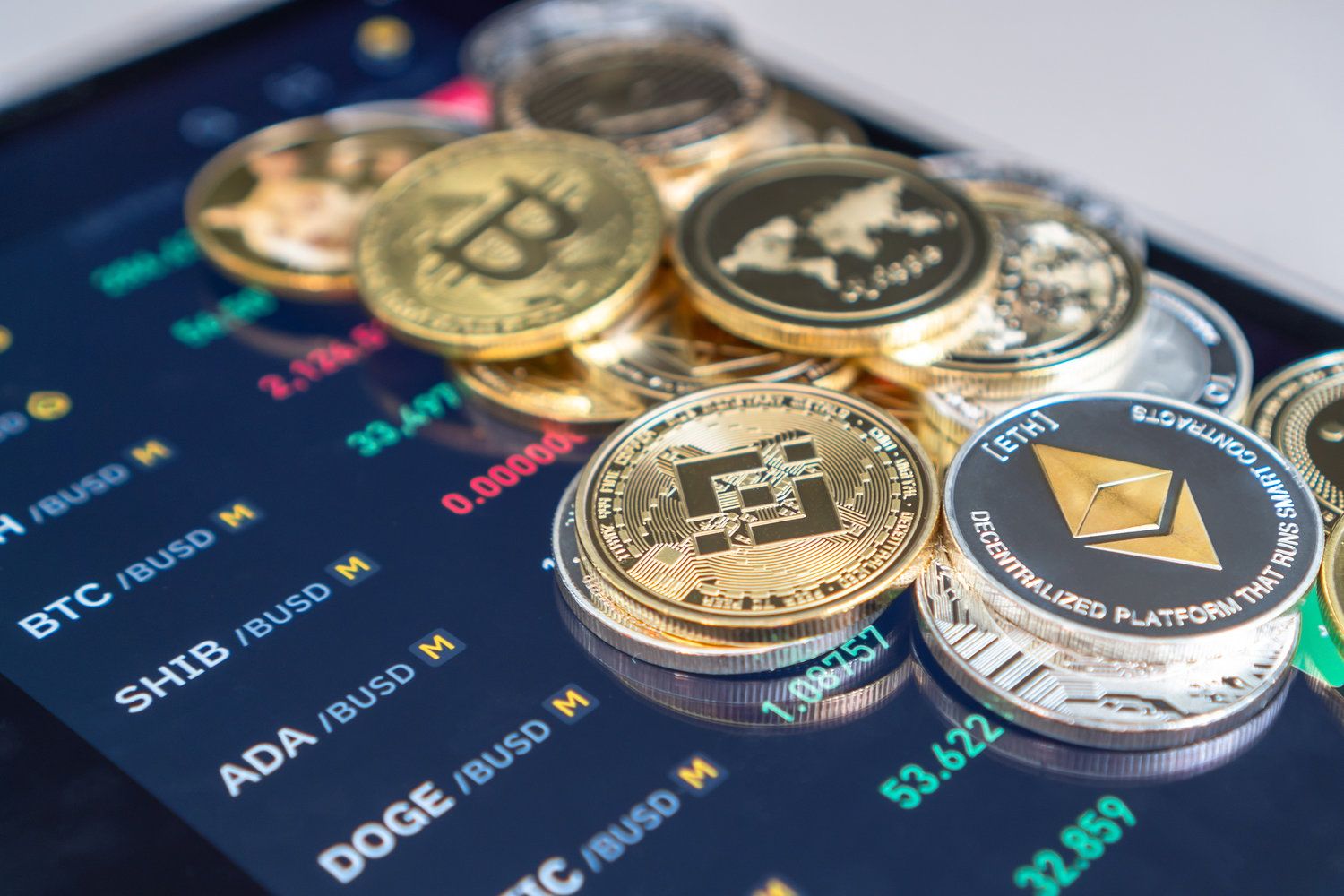 Cryptocurrency Coins vs Tokens: Key Differences Explained | Yellow.com