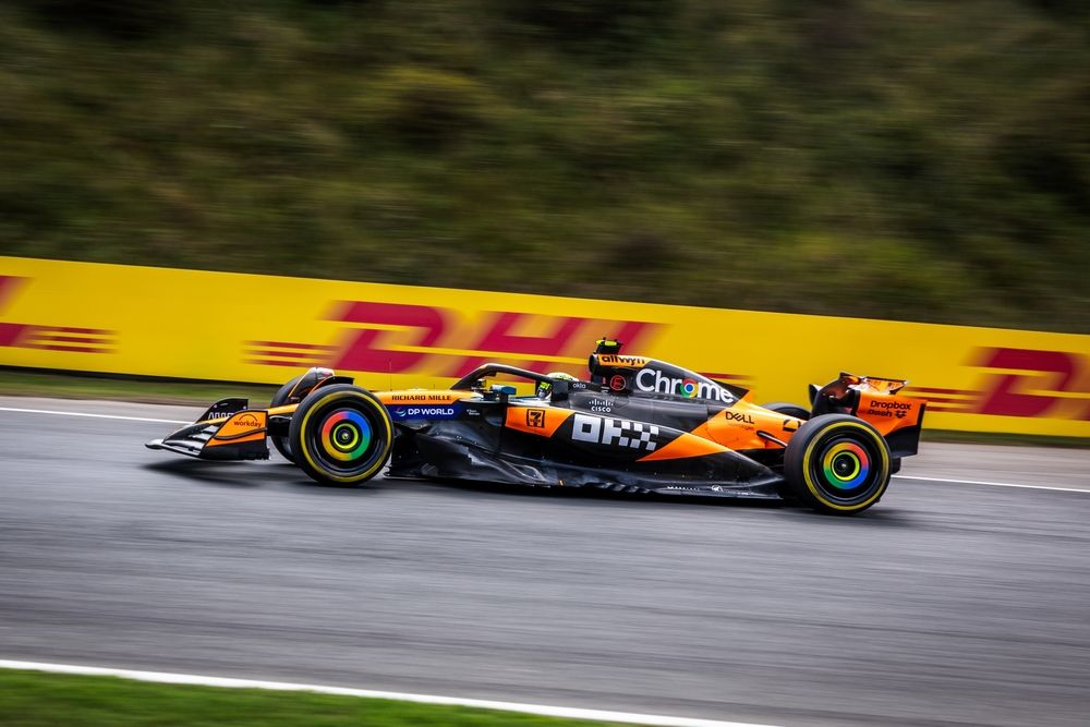 Why McLaren Racing Chose Hedera Over Ethereum for Fan Collectibles ...